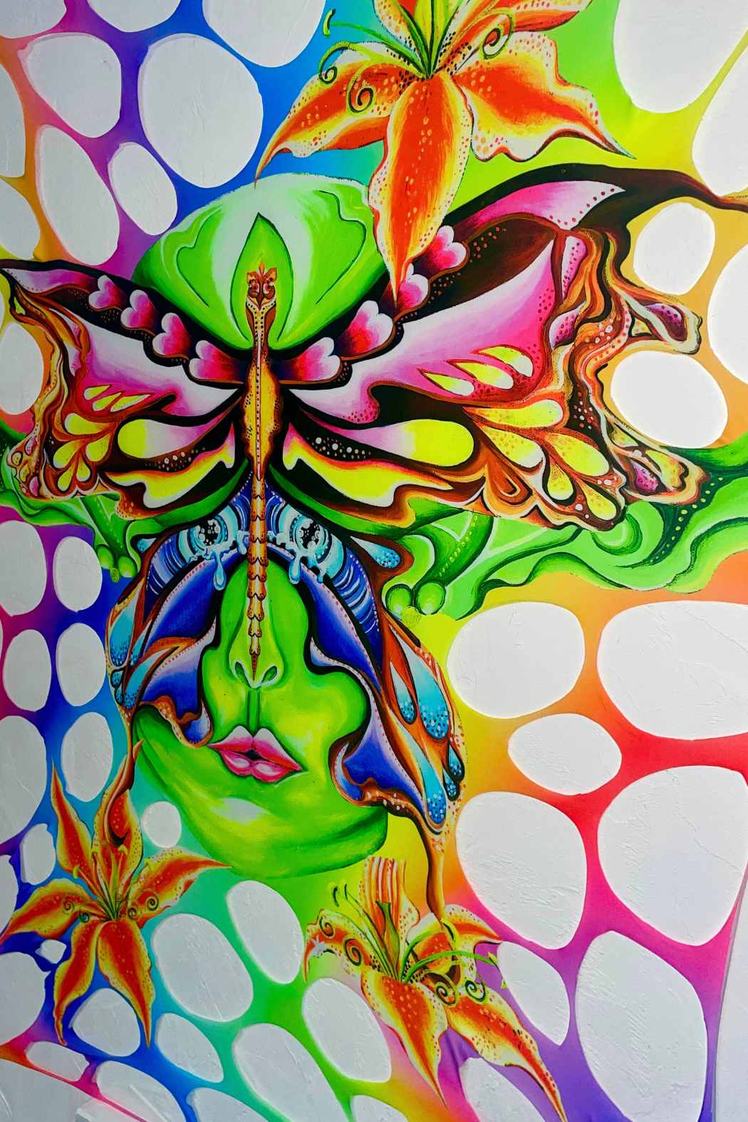 UV-Reactive Psychedelic Rainbow Pixie Event Decoration – Trippy Creations