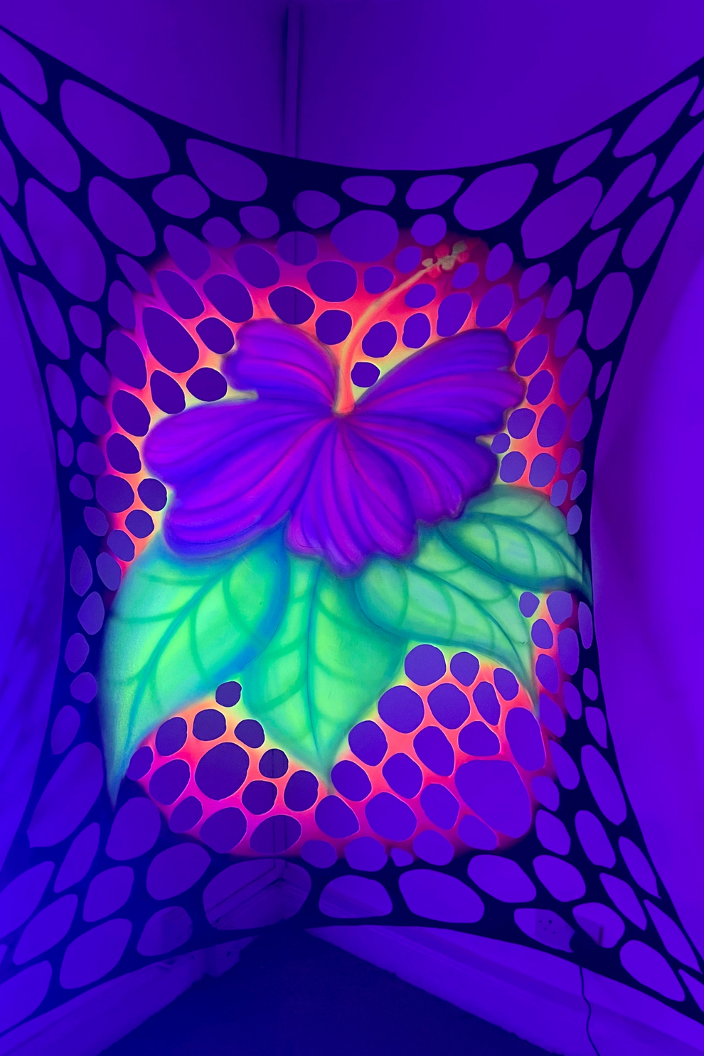 UV Purple Lotus Flower Bespoke Art Web – Trippy Creations